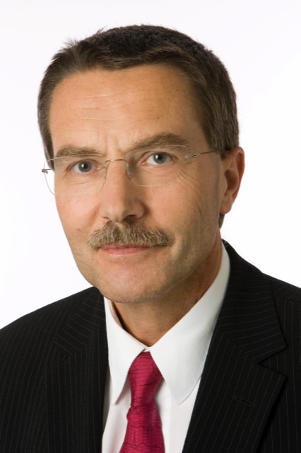 Multiple stent delivery system continues to show safe and effective ...