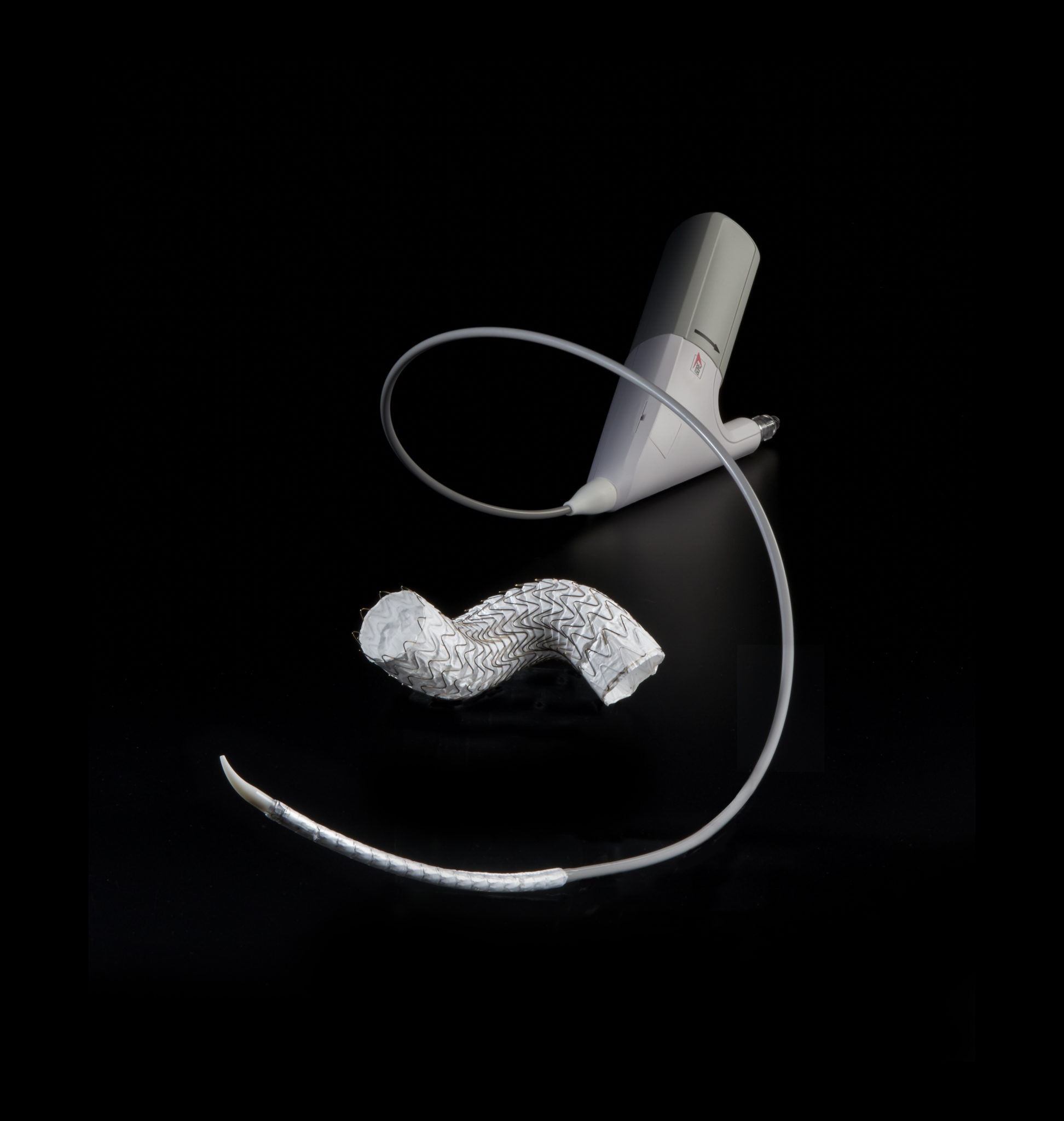 First US patient receives Gore TAG conformable thoracic stent graft ...